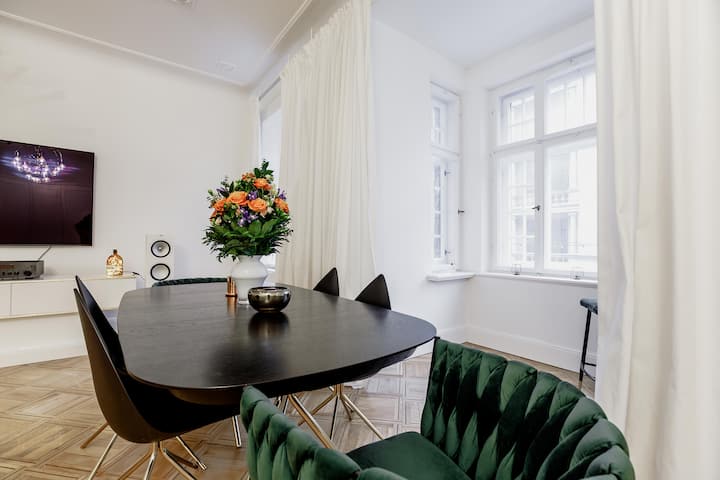 Skaists Dzīvoklis Pašā Centrā. - Riga, Latvia