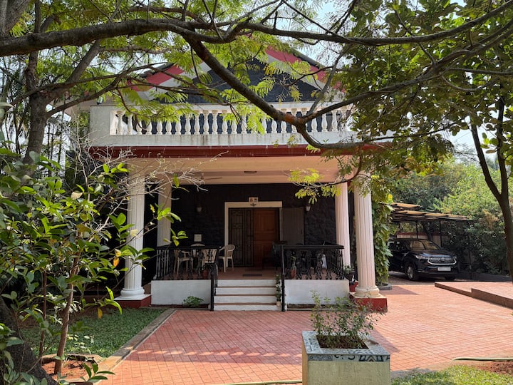 Roshan - The Perfect  Getaway
4 Bedrooms, 5 Beds - 洛納瓦拉