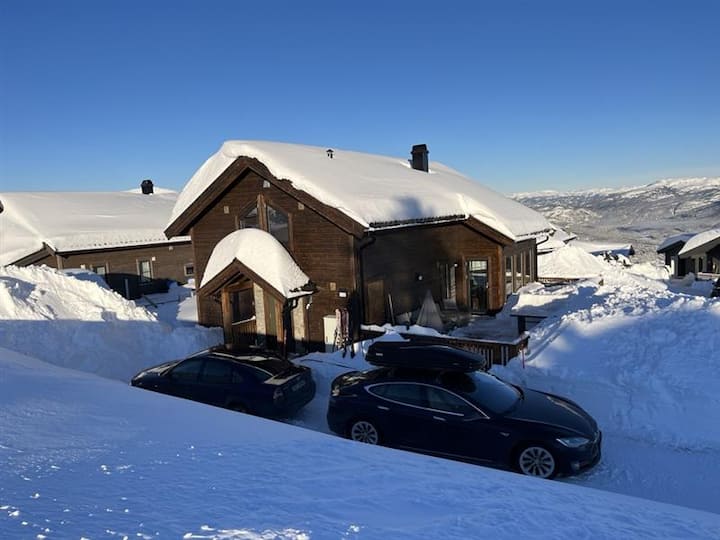 Ski Inn/ Ski Ut Fjellhytte Med Badstue Og Utsikt - Norway
