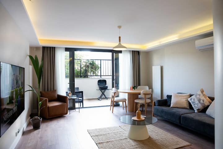 New! Stylish Home With Verandas - Istanbul