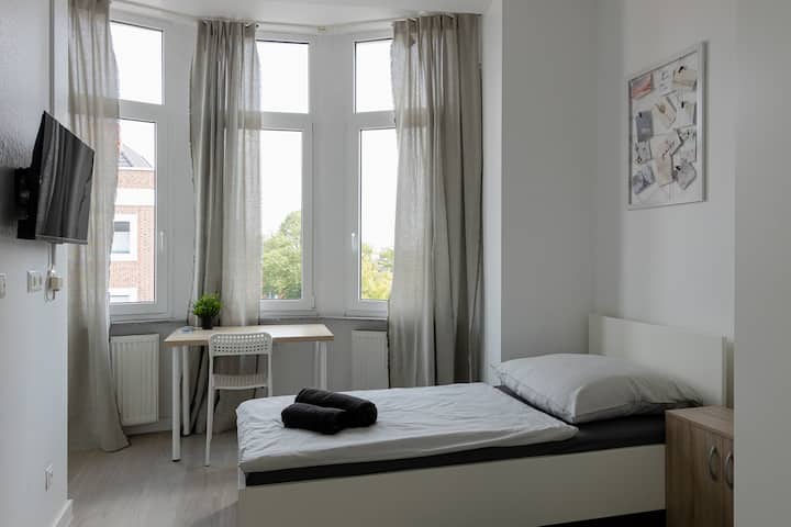 Single Room Brunnen Bremerhaven - Bremerhaven