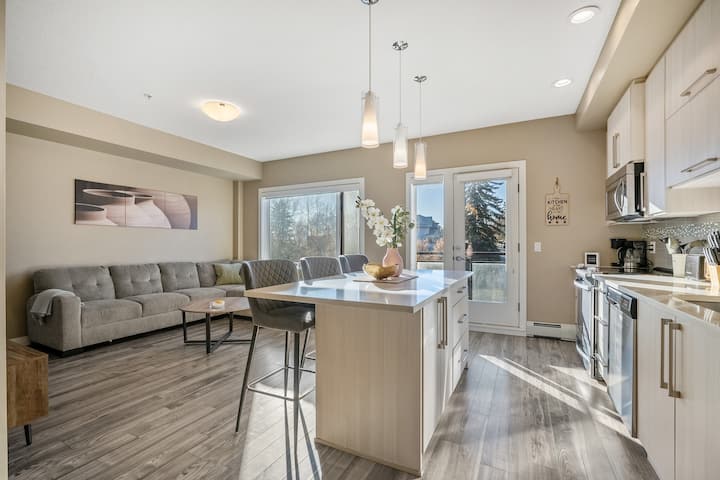 The Brightside - Spacious And Clean - Steps To Dt! - Calgary