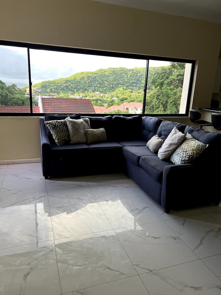 Lovely Vacation Rental - Kingston, Jamaica