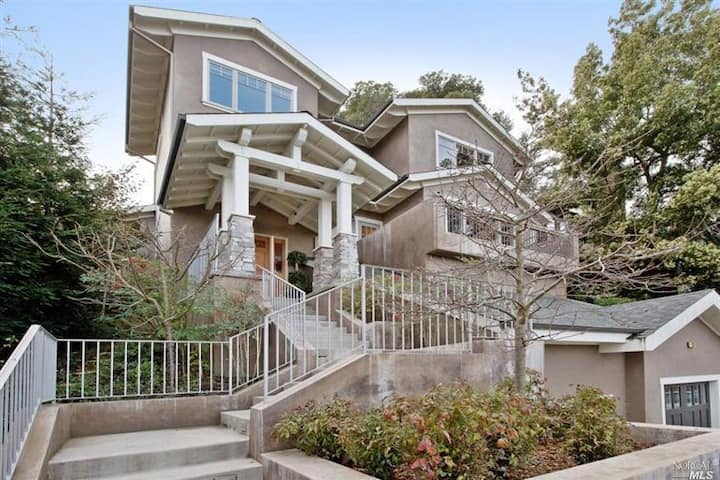 Mill Valley Gem Craftsman - Sausalito, CA
