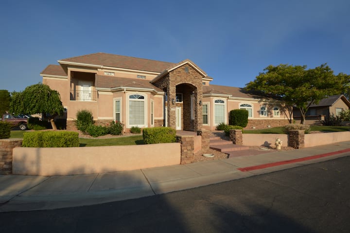 1701 Rimview - ページ, AZ