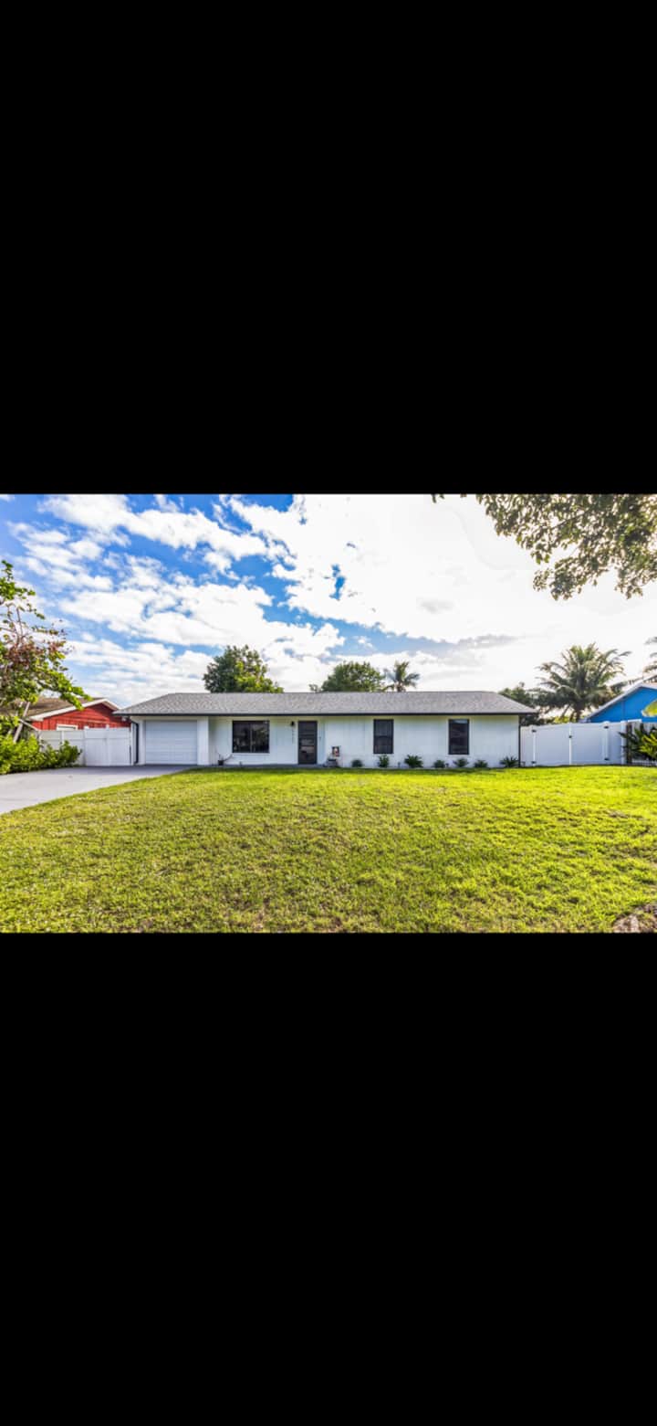 Treasure Coast Getaway! - Hobe Sound, FL