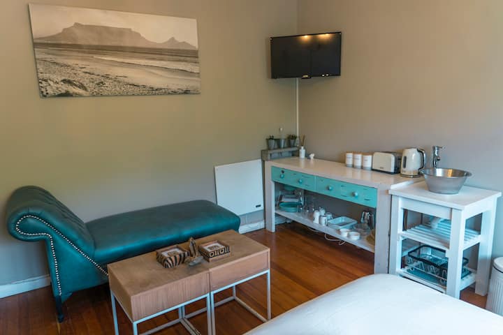 Gorgeous Guest Studio Apartment - Claremont