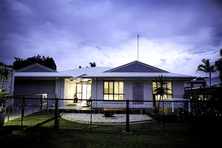 Rest, Retreat & Reconnect - Rainbow Beach