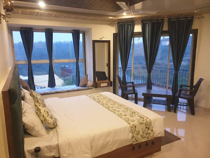 Triveni Stays Horizon 4 Bedroom - Mahabaleshwar