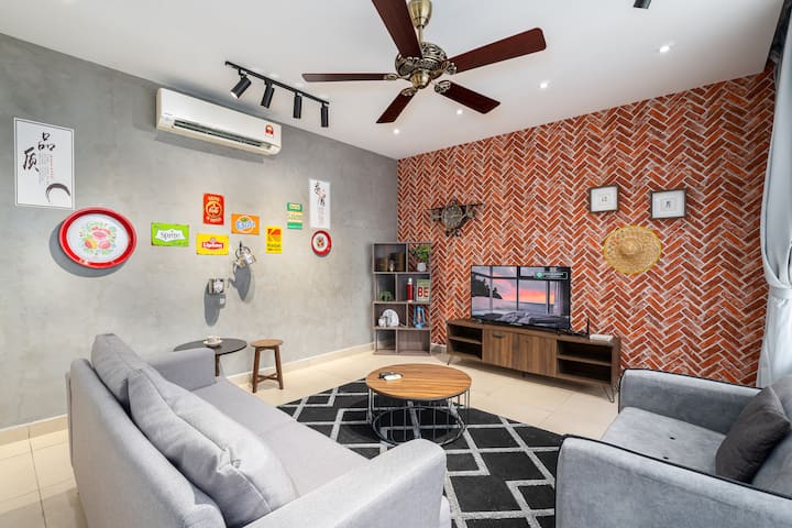 Malaysia Homie*privatelift*7pax*lrt*bangsar South* - Petaling Jaya