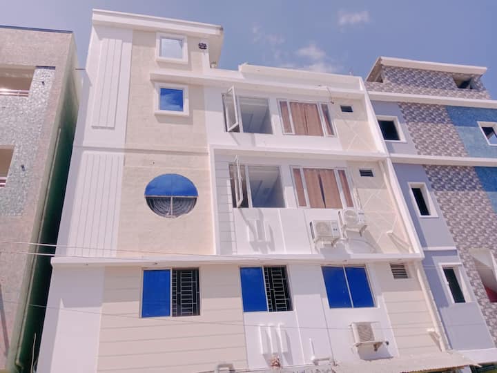 Gm Residency-aala - Velankanni