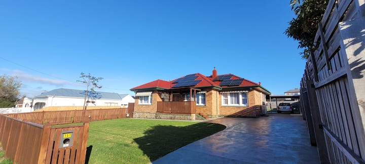 Nice And Comfy Home In Newtown - Geelong