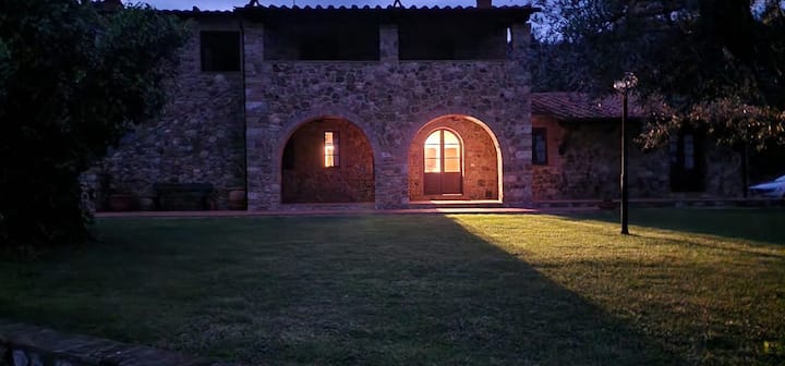 Offerta Capodanno In Toscana - Massa Marittima
