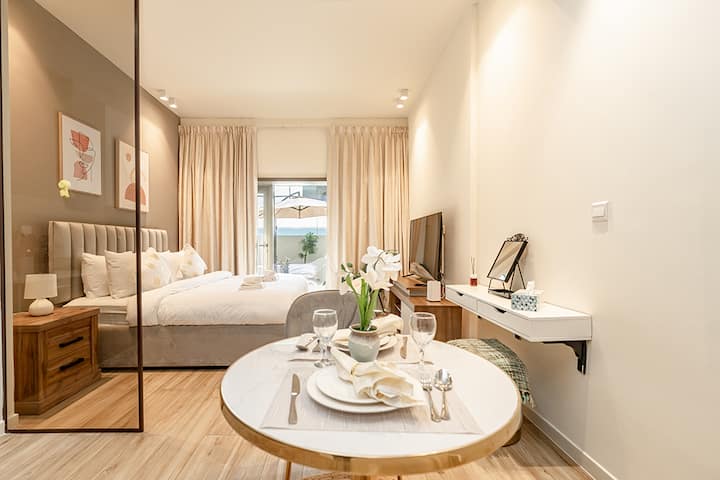 Modern Studio In Jvc - Émirats arabes unis