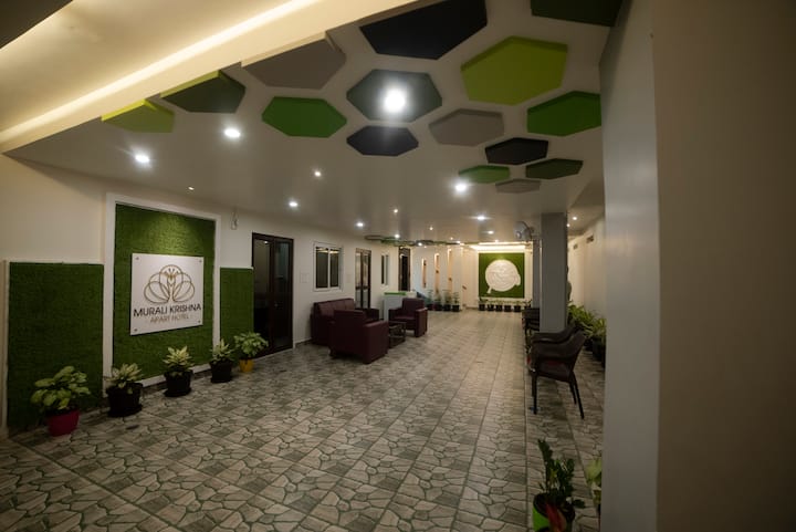 Murali Krishna Apart Hotel - East Godavari