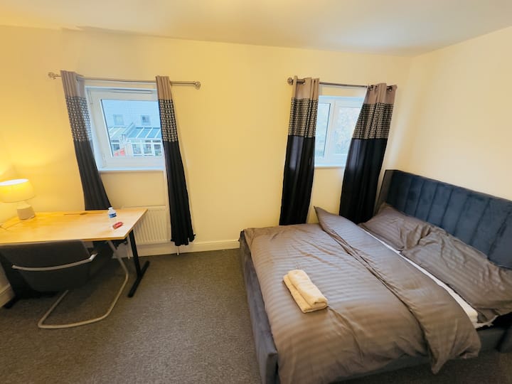 Double Room In Marina/riverside Area - Ipswich