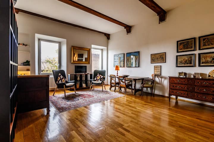 Guesthost - Porta Romana Charme Apartment - Siena