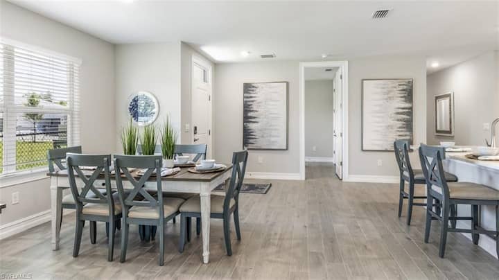 Milan Retreat - Estero, FL