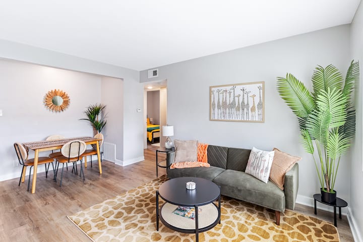 Giraffe Oasis - Louisville, KY