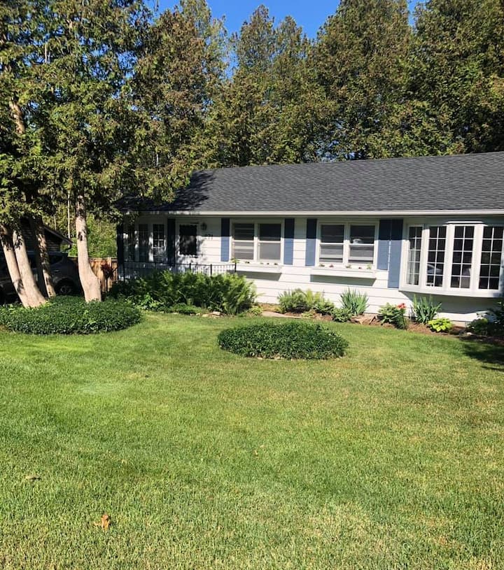 Huron Home - Port Elgin
