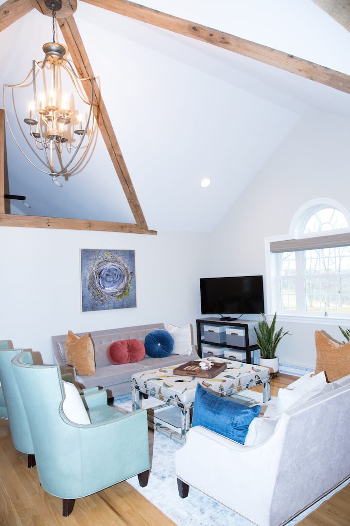 The Feathered Nest - Middleburg, PA