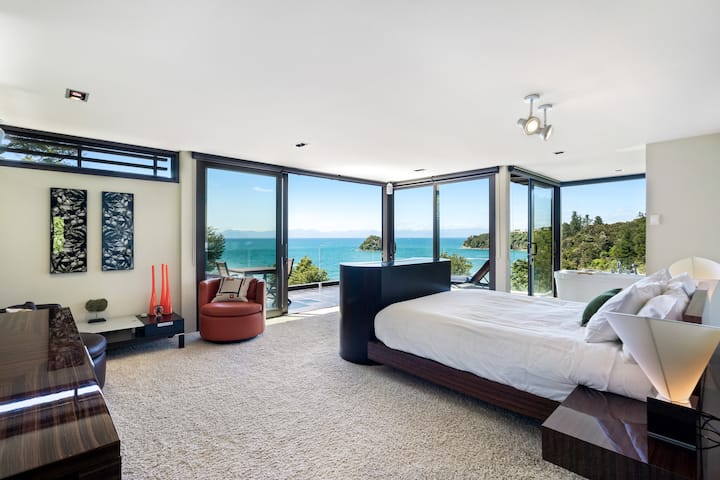 Oceanview Penthouse Suite & Beach Access - Kaiteriteri