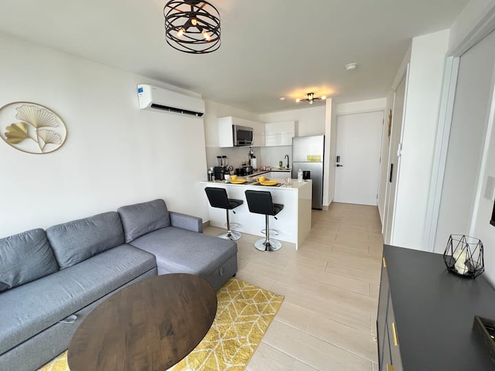 New Modern Condo 1br Best Location! Rooftop Pool - Panama City