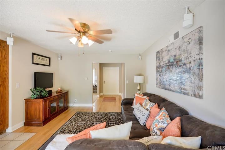 #1 Charming Bedroom Near Disney, Orange County - Buena Park, CA