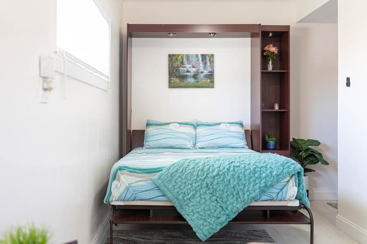 Private Cozy Studio Qn Be/1 Ba W/d + Heated Pool - Hollywood