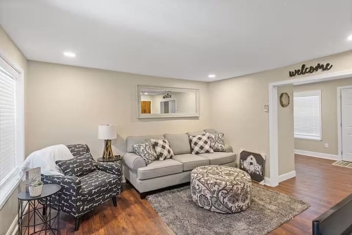 Townhouse Near Wku & Mammoth Cave - Bowling Green, KY