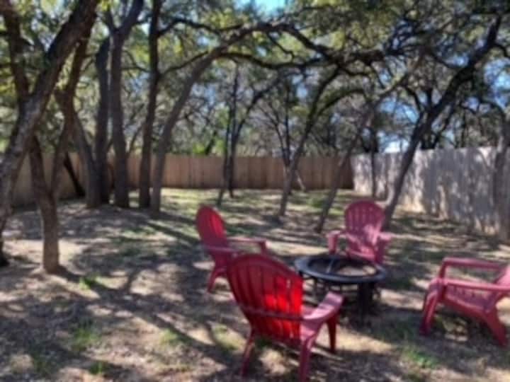 Water Oak Lane - Canyon Lake, TX