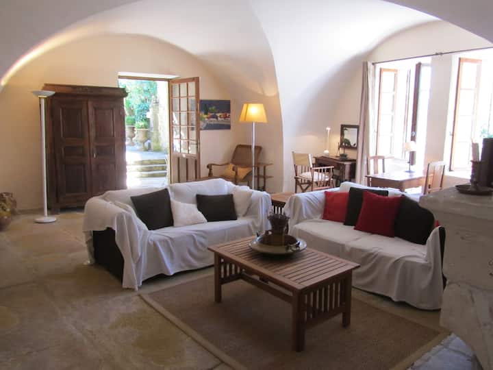 Mas Provençal Piscine 10 P 18ème Proche Uzès - Uzès