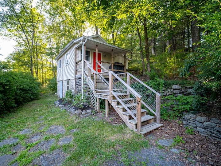 Charming Studio Cottage In Accord - Hudson Valley, NY