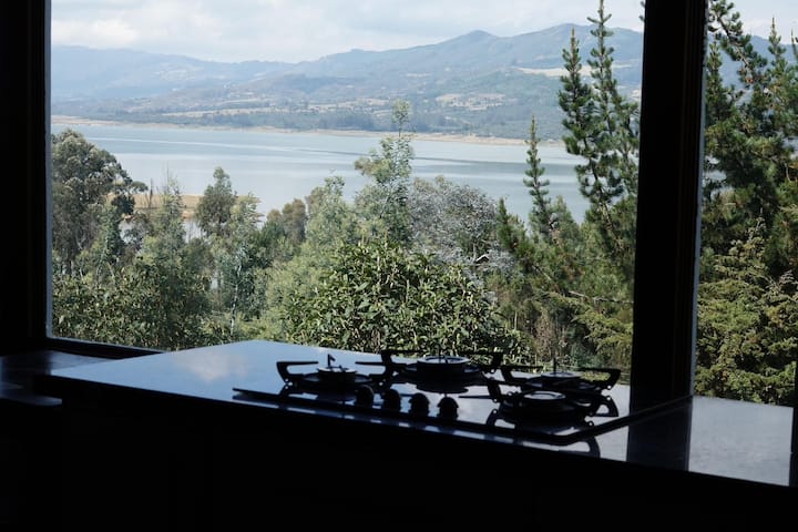 Villa El Tramonto Casa Familiar - Guatavita