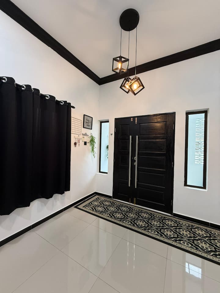 Homestay Kuala Kubu Bharu With Indoor Playground - Kuala Kubu Bharu