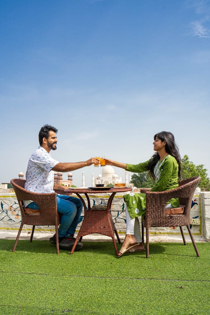 A/c Quadruple Room In Joeys Hostel Agra - Agra