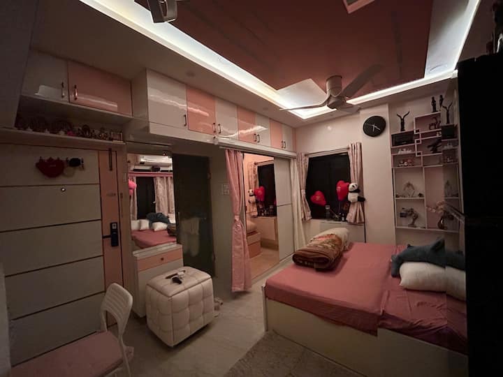 200m From Tollygunge Metro Fully Furnished Studio - Calcutta