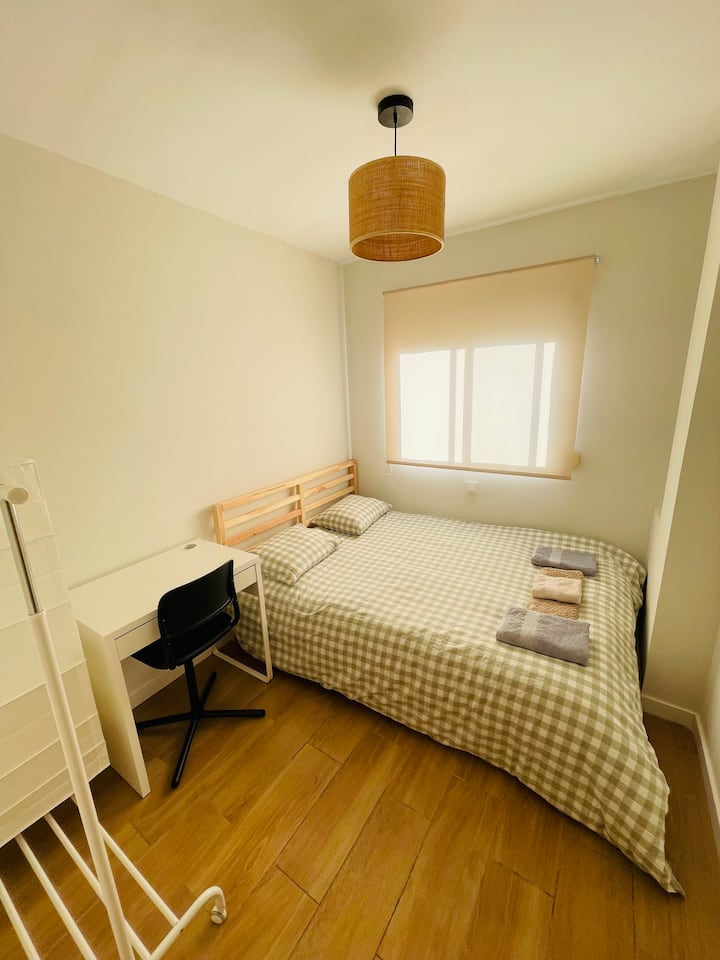 Apartamento Castilla En Barrio Top - Habitación 3 - Huelva