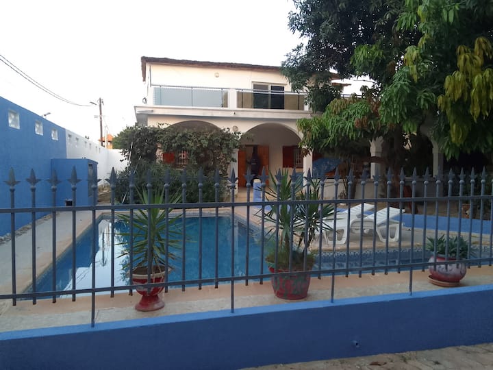 Villa Avec Piscine Et Mer Somone - Sénégal