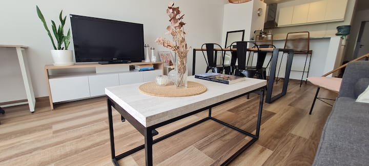 Hermoso Y Confortable Dpto - La Plata