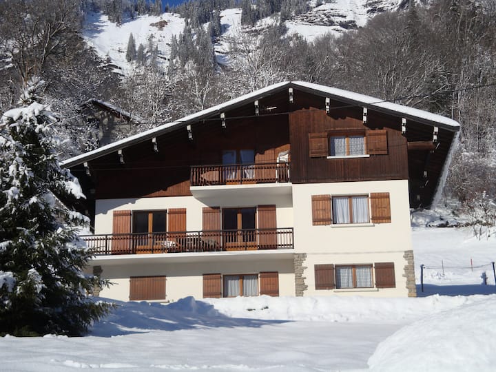 Appartement 2ème éTage Dans Maison à La Campagne - Flumet