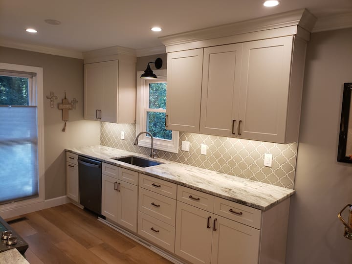 Small Town Get Away - Acworth, GA