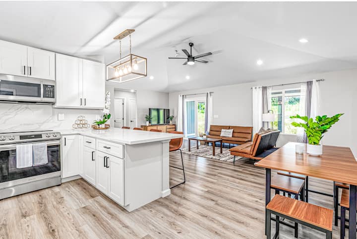 Lush Views, Steps To Shipman Beach - Pāhoa, HI