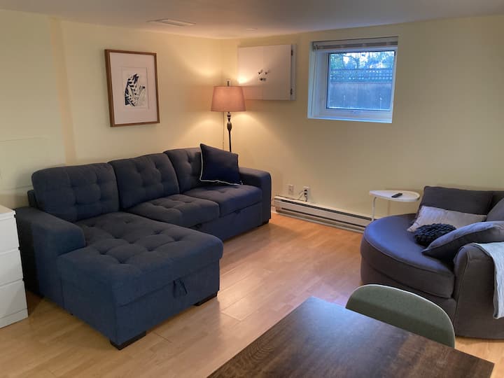 Private Suite In Vancouver - Vancouver