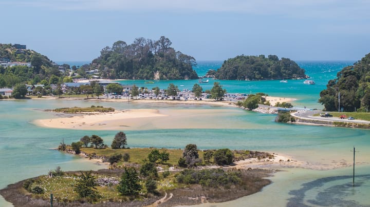 Polglase Family 3 Bedroom Bach - Kaiteriteri