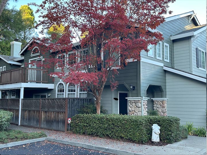 Cozy Quiet Condo 3 Beds 2.5 Baths - サン・ラモン, CA
