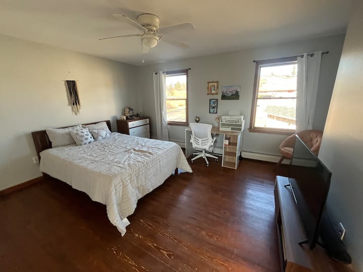 Cozy Pet-friendly Stay - Doylestown, PA