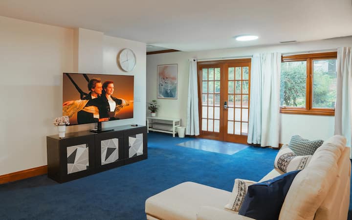 Sparkling Clean & Cozy Studio-close To Microsoft - Bellevue, WA