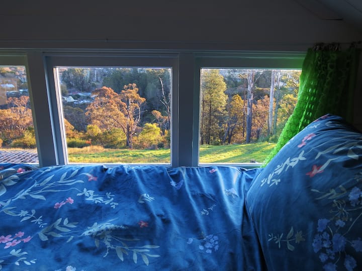 Sleep In The Clouds! Haiku Hut - Blue Mountains