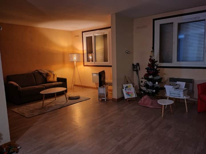 Proche Douane-parking Gratuit - Saint-Julien-en-Genevois